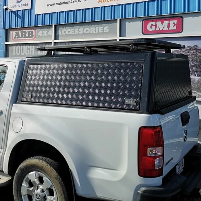 Holden Colorado 2012 + Bushtech Aluminium Canopies